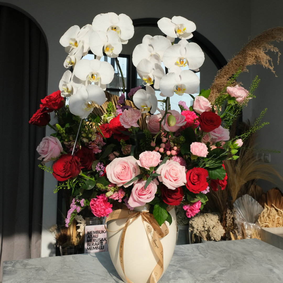 Vas Bunga Elegan untuk Segala Kesempatan | Le Bliss Bouquet