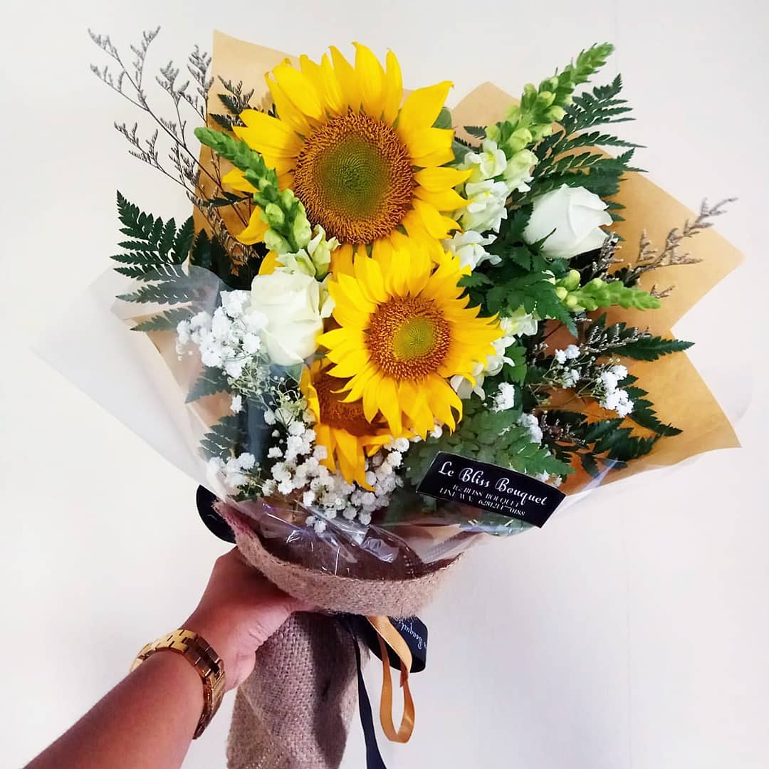 Buket Bunga Wisuda Bintaro | Le Bliss Bouquet