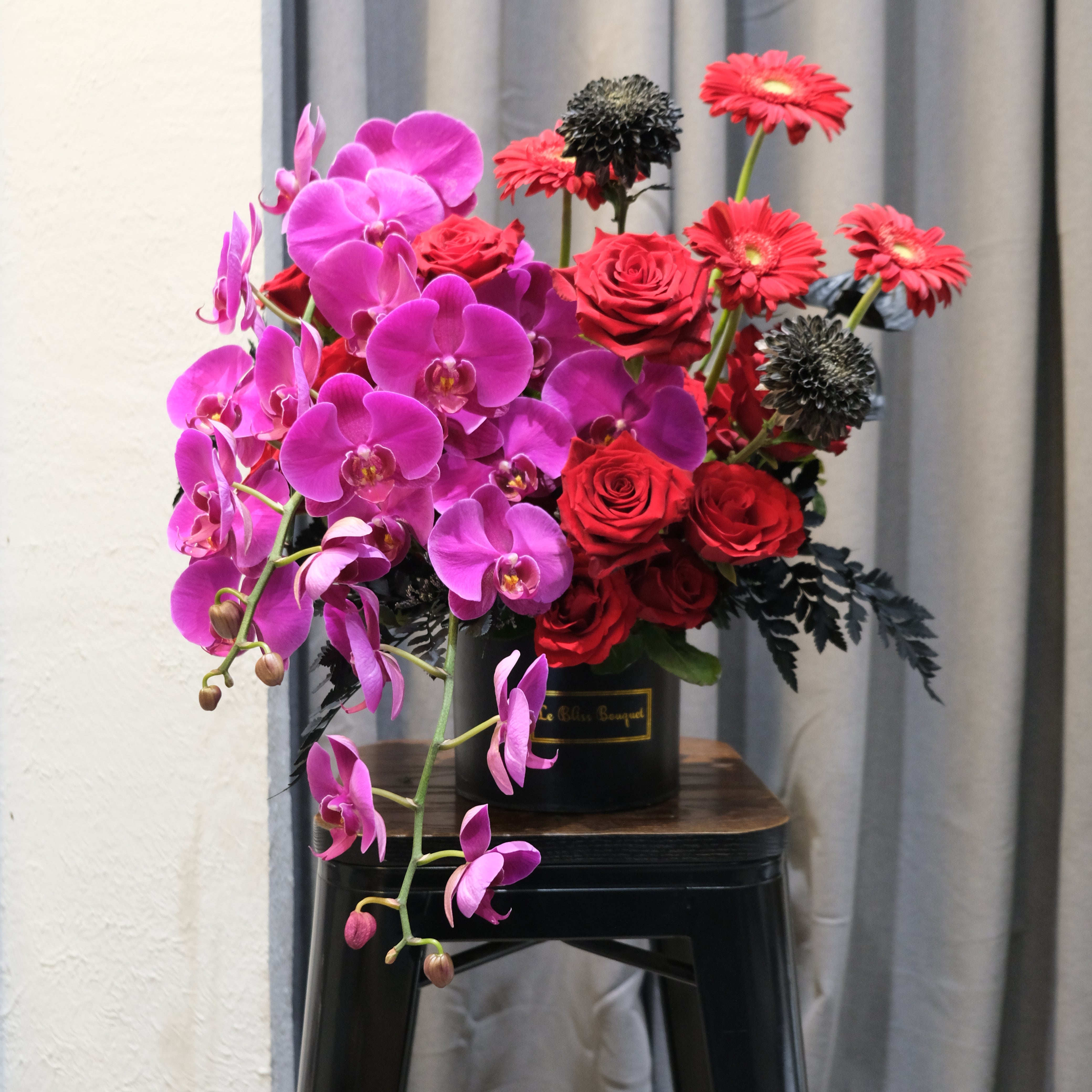 Kirim Bunga Hari Ini Surabaya | Toko Bunga Cepat Le Bliss Bouquet